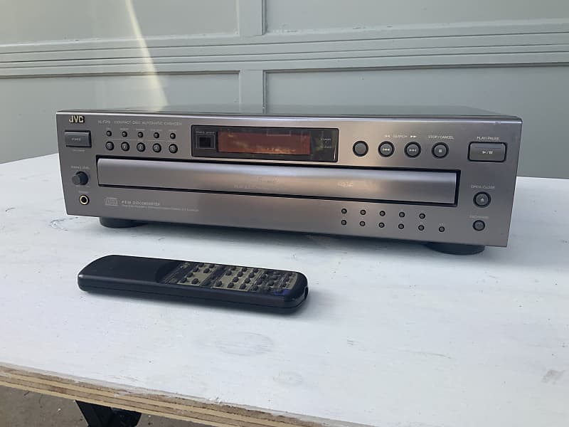 JVC XL-F215 five disc CD carousel with remote | Reverb