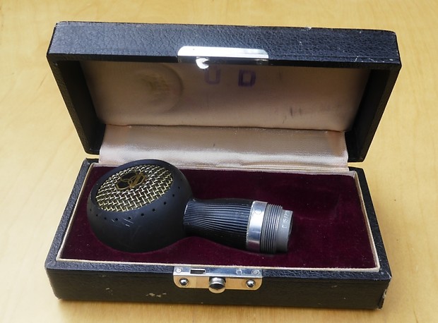 Very Rare AKG D15 'zero-feedback' microphone / 1950's, | Reverb Canada