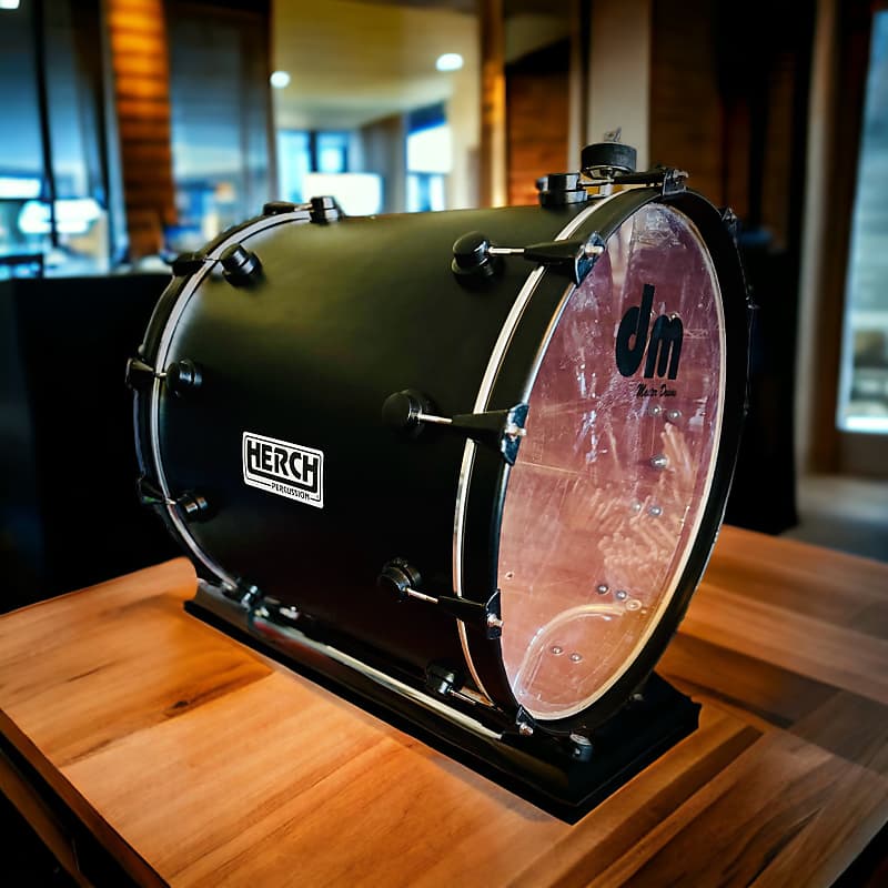 Herch Dark Knight Todo Negro 22'' Tambora Bass Drum | Reverb