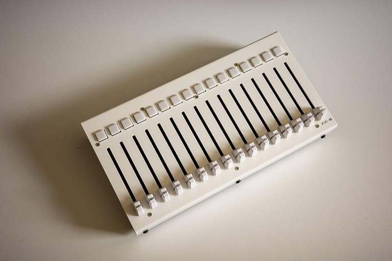 Michigan Synth Works XVI-M MIDI Controller 2023 - White | Reverb