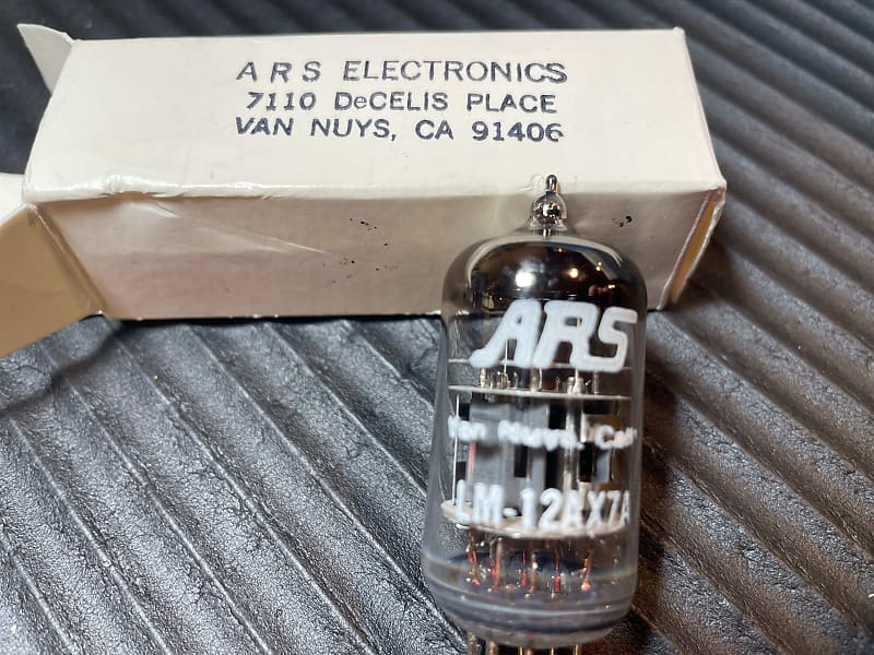 Nos 12ax7 Preamp Tubes