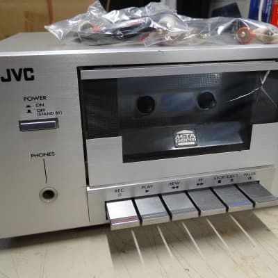 JVC KD-D2 Single Well Basic Cassette Deck - Silver / Japan | Reverb