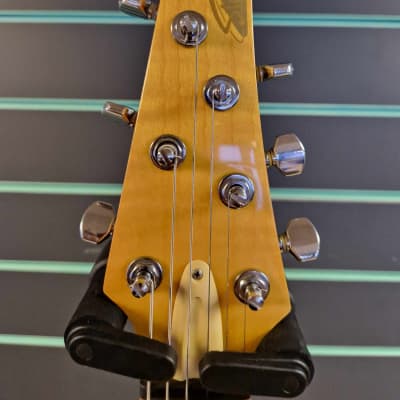 Starfield Altair Classic 2-Tone Sunburst circa.1990’s | Reverb