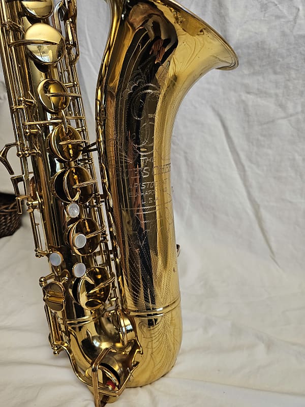 Buescher Aristocrat Big B Tenor 1950 - Laquer excellent | Reverb