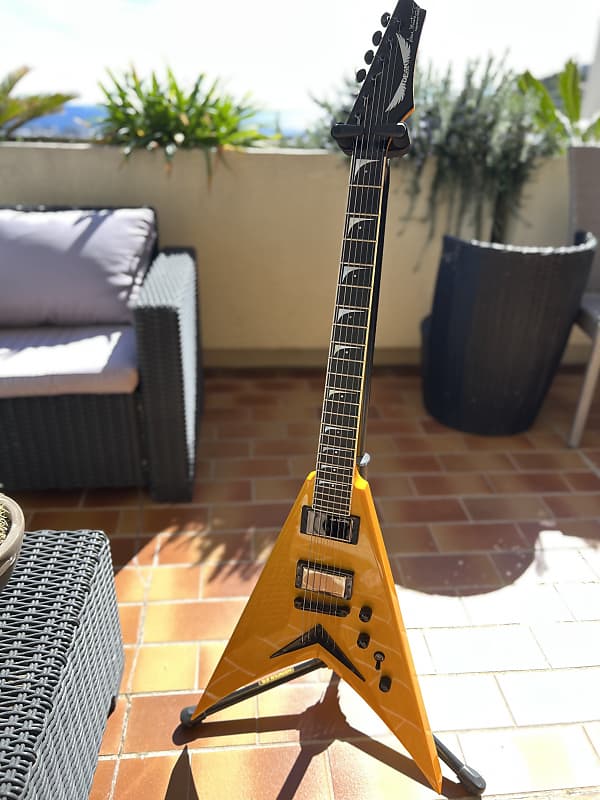 Dean VMNT 2010’s Korina | Reverb