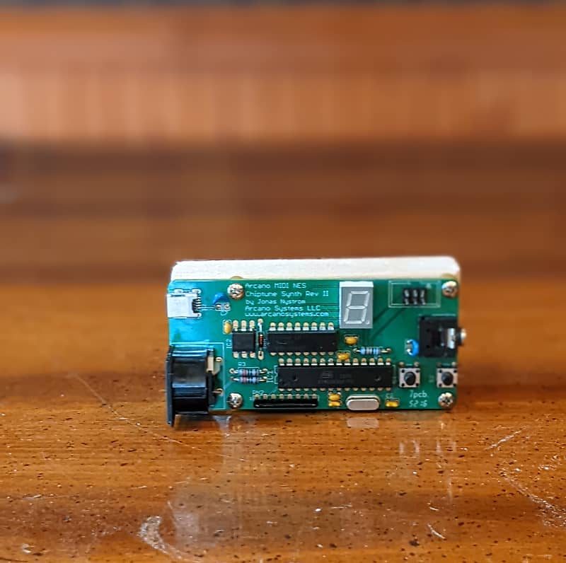 Arcano Midi NES Chiptune Synth II 2017 | Reverb