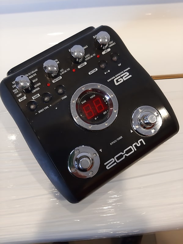 Zoom G2 guitar effects pedal | Reverb