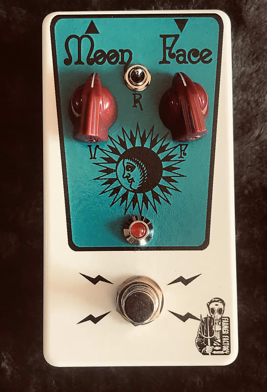Farmer Factory Effects Moon Face 2023 | Reverb Farmer Factory Effects Moon Face 2023 | Reverb