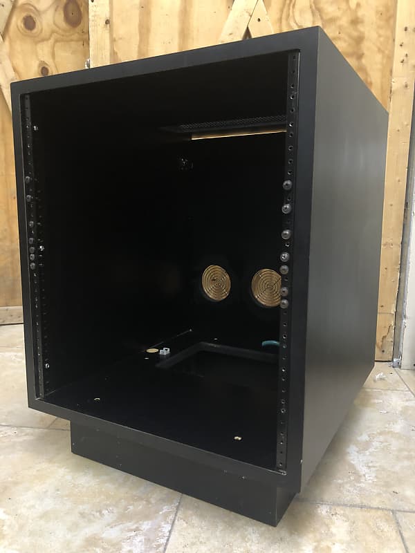 N/A 12U Rack Mount Case - Black | Reverb