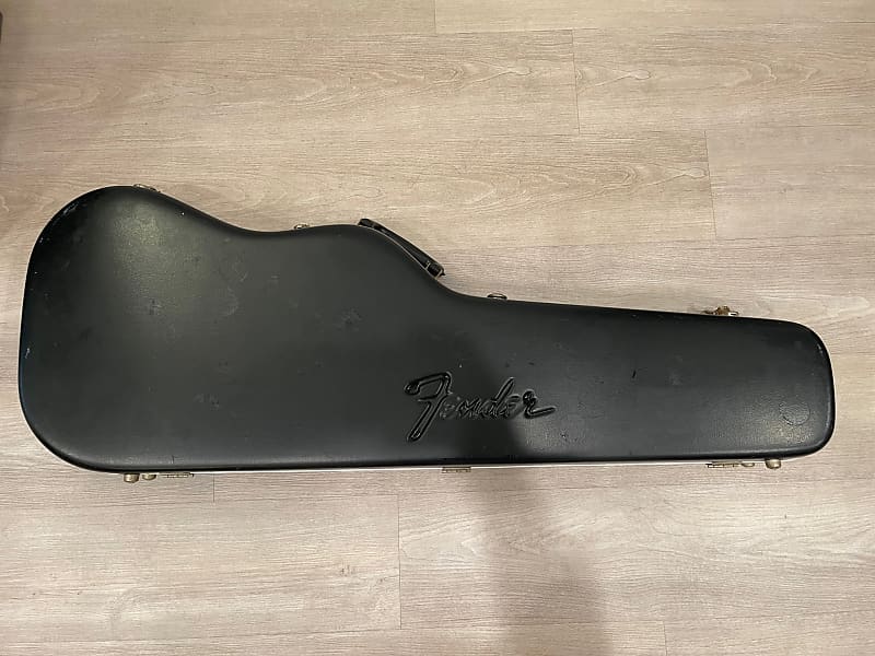 Fender Hardshell case for Stratocaster and Telecaster CIRCA | Reverb
