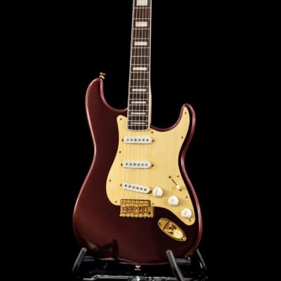 Squier 40th Anniversary Stratocaster Ruby Red | Reverb Deutschland
