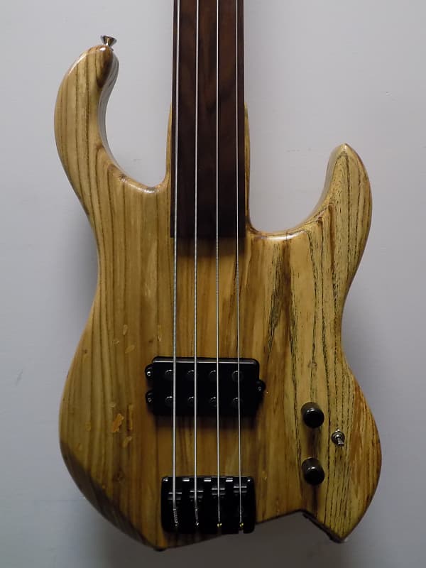 RockBeach Guitars CBB-32 Fretless 32" Scale Electric Bass w/ | Reverb