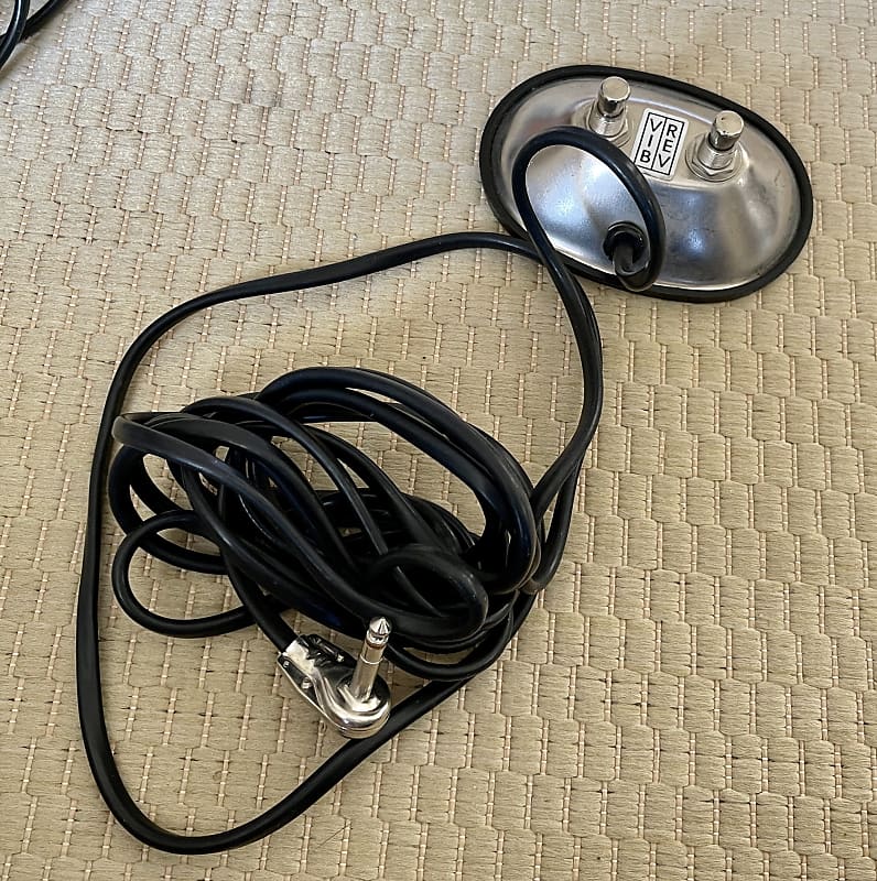 Fender Dual Amplifier Footswitch 1980's Chrome Vibrato/Reverb | Reverb