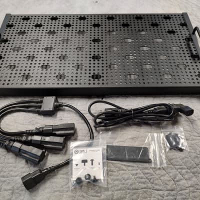 Temple Audio DUO 24 Pedal Board with Accessories | Reverb