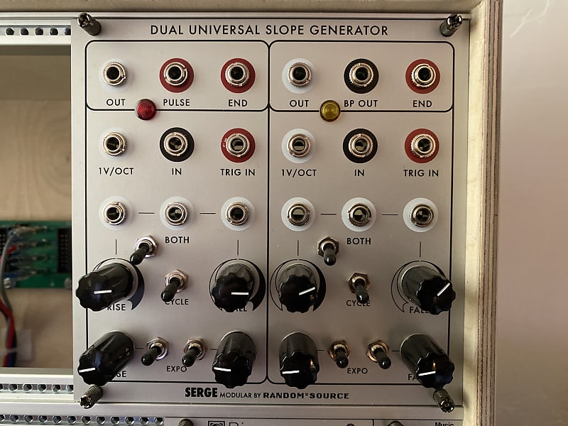 Random Source Serge Dual Universal Slope Generator (DUSG) mk2 | Reverb
