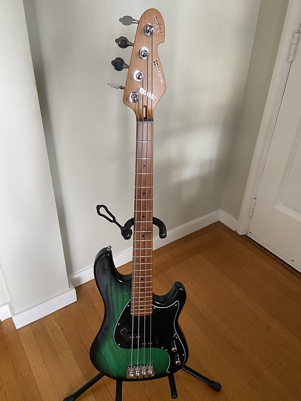 Sandberg Lionel Short Scale Bass 2021 - Green Burst & Roasted | Reverb