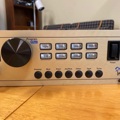 DigiTech 2112 Studio Guitar System Preamp/processor with dual | Reverb