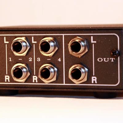 4 Channel Mini Studio Summing Mixer Designed for UAD Apollo | Reverb