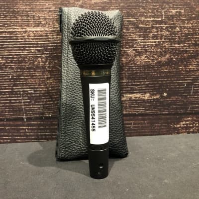 MXL Fox Dynamic Vocal Microphone (Hollywood, CA) | Reverb