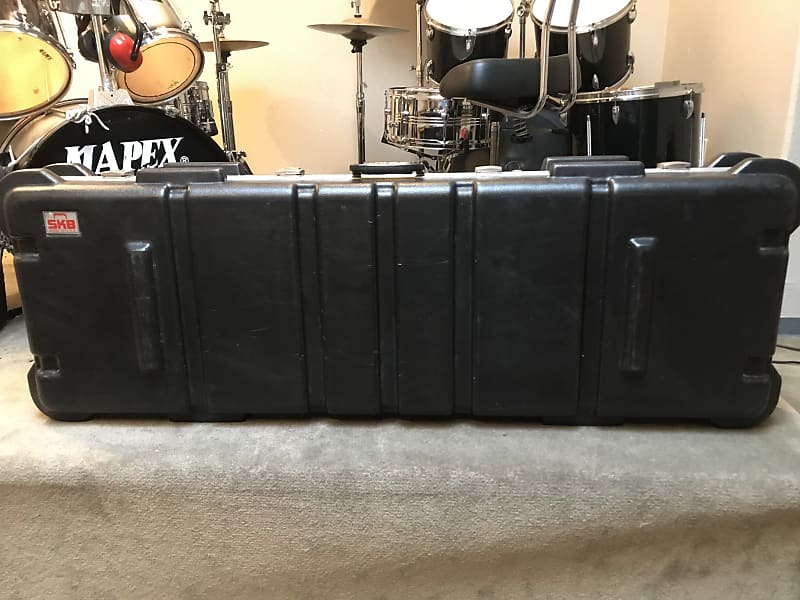 SKB Keyboard Case Hard-shell - Black | Reverb