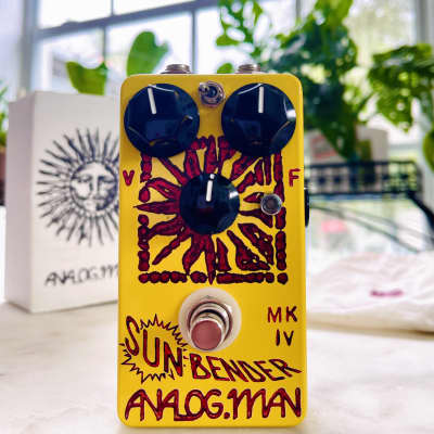 Skinpimp Mk2 with Mullard OC84 Transistors | Reverb