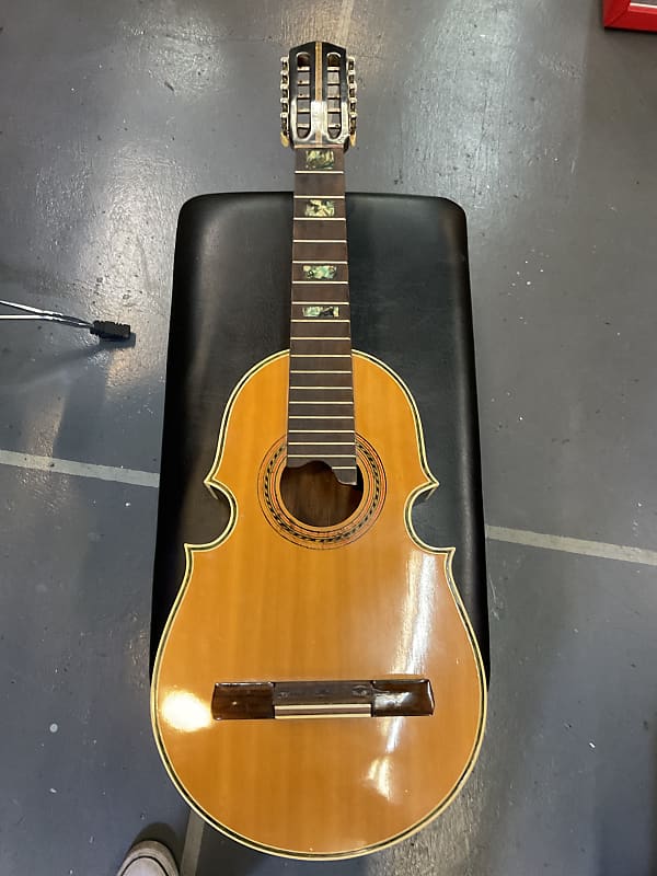 Quatro 10 string Quatro ? | Reverb