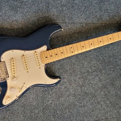 Fender Stratocaster Reverse Headstock - Ocean Blue | Reverb