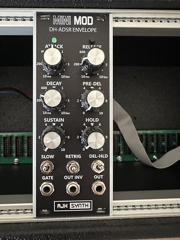 AJH Synth MiniMod DH-ADSR Envelope Generator 2018+ - Black | Reverb AJH Synth MiniMod DH-ADSR Envelope Generator 2018+ - Black | Reverb