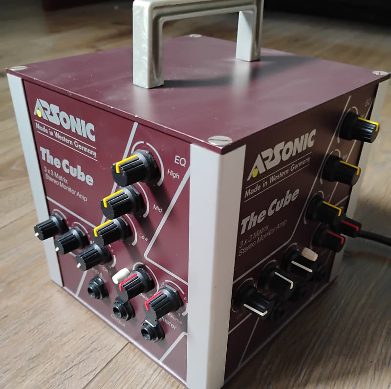 Arsonic Cube 3x3 monitor matrix and headphoneamp | Reverb