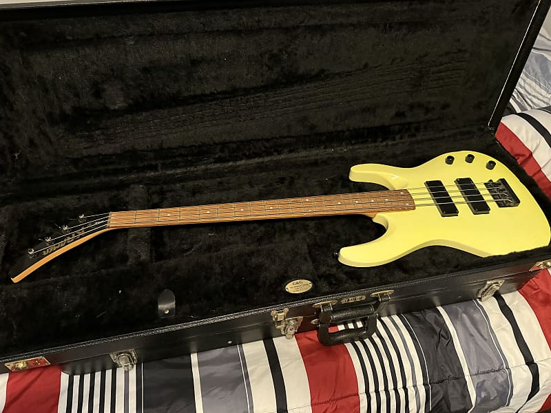 Kramer Stryker - Fluorescent Yellow | Reverb