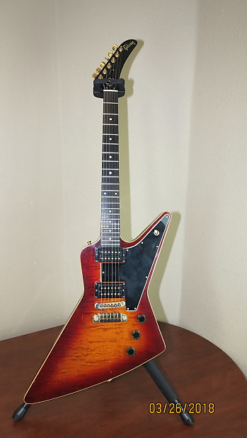 Gibson Explorer E2 1982 with bound curly maple top | Reverb