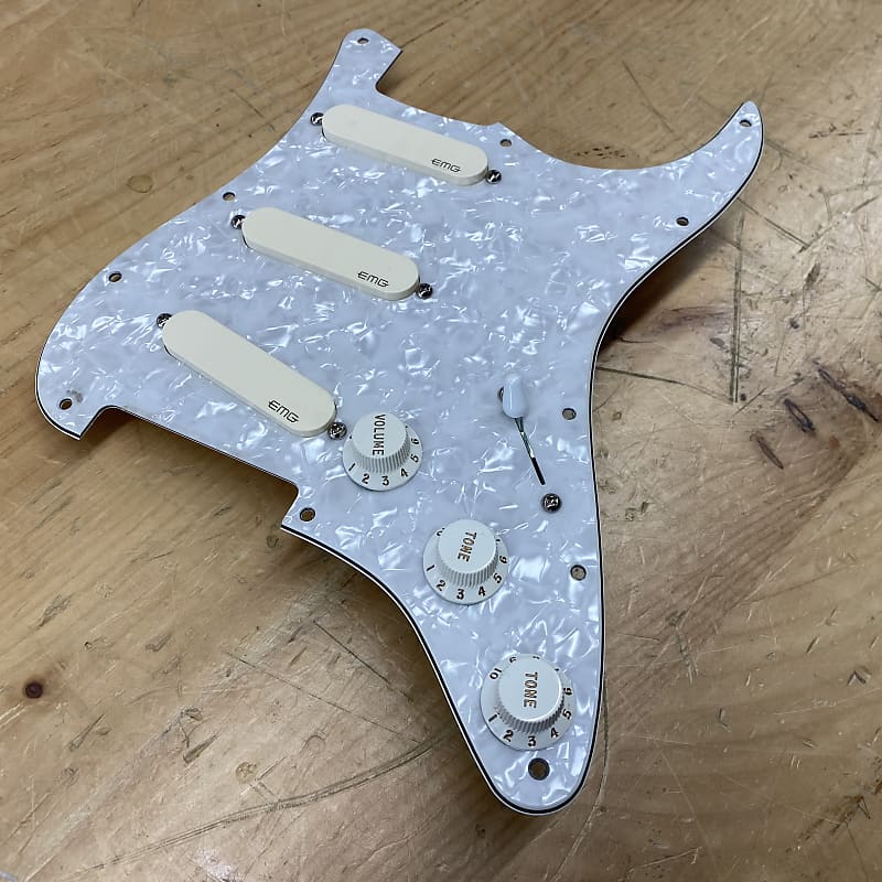 EMG DG20 David Gilmour Signature Loaded Pickguard | Reverb