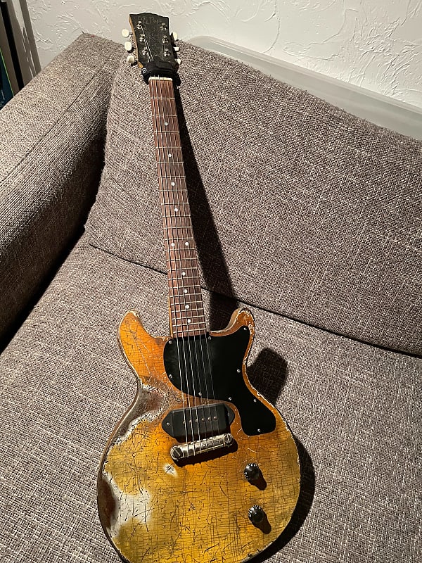 Loic Le Pape "kid" Junior HollowBack RARE 2021 - Tv Yellow | Reverb