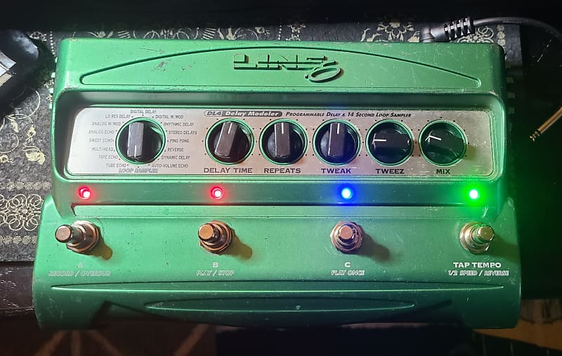 *Modded Line 6 DL4 Delay Modeler w/ Soft Switch Upgrade | Reverb