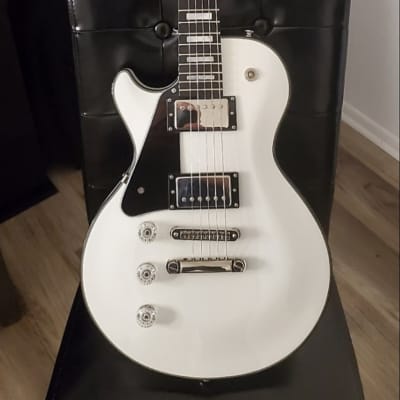 Electra Omega X230 77-81 Natural w/ OHSC | Reverb