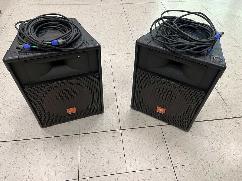 JBL MR925 Passive PA Speakers (Pair) with two 50' Monitor | Reverb
