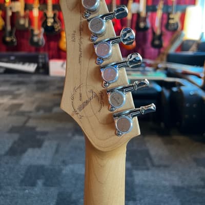 Titan by Kauer KR1 2017 w/ Hard Case - Tahitian Coral, Fender | Reverb