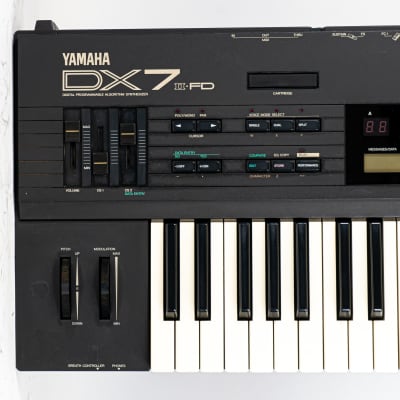 Yamaha DX7 II FD - Retro Synth Magic with Iconic Sounds | Reverb