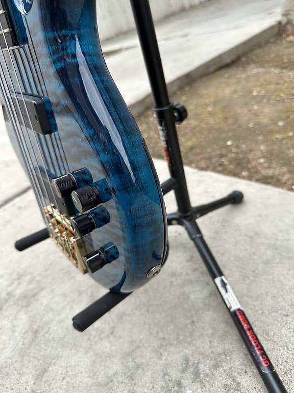 Pedulla MVP 5strings 2012 - Blue | Reverb