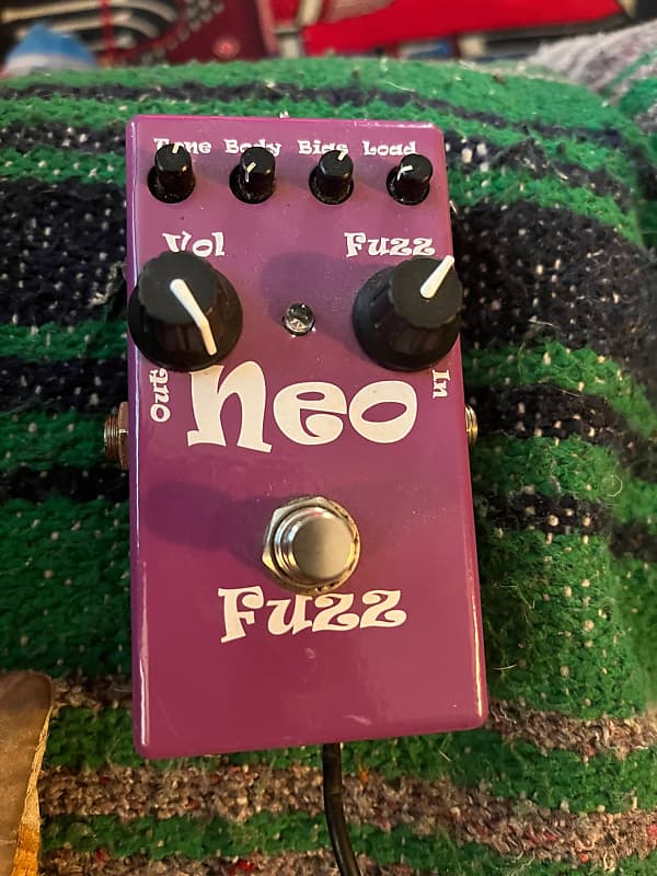 MI Audio NEO FUZZ | Reverb