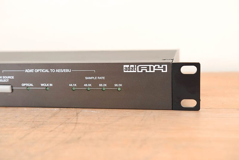 Alesis AI4 8-Channel AES EBU to Optical Interface CG007QF | Reverb