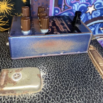 Twilight Zone Electronics Esoteric Fuzz | Reverb