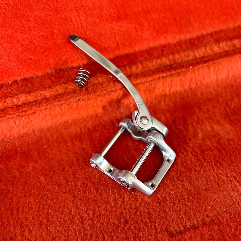 Gibson Bigsby b5 horseshoe vibrato tailpiece c 1970 - Chrome | Reverb
