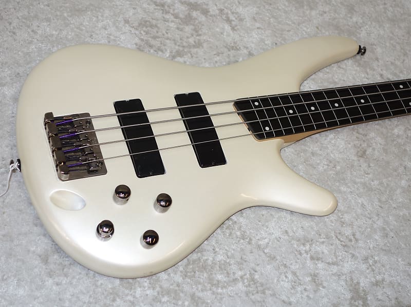 Ibanez SDGR Soundgear fretless bass guitar in pearl white | Reverb