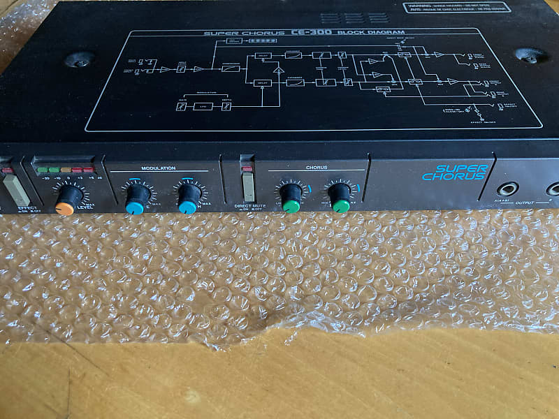 Boss CE-300 | Reverb