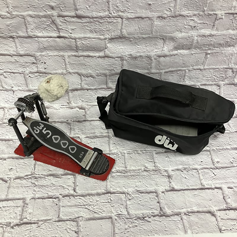 DW 5000 Kick Pedal w/ Bag | Reverb
