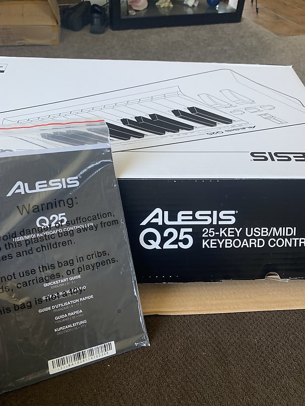 Alesis Q25 Black | Reverb