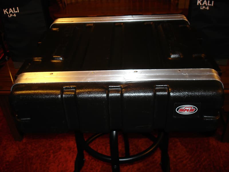 SKB 2U 2 Space 19” Standard Rack Case | Reverb