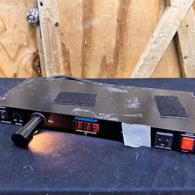 Furman PS-Pro Series 2 20 Amp Rack Mount 3 Stage Power | Reverb