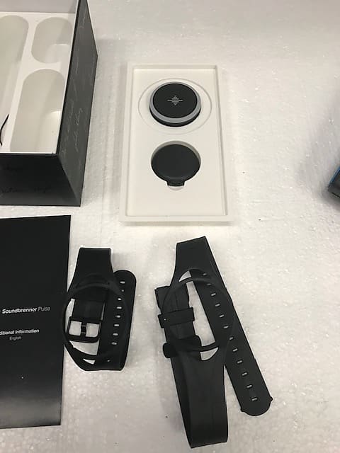 Soundbrenner Pulse Wearable Metronome | Reverb